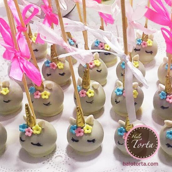 Cake pops jednorog