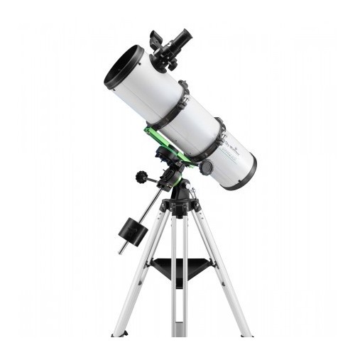 SkyWatcher star-quest-130P (130/650) newtonian reflector on StarQuest mount