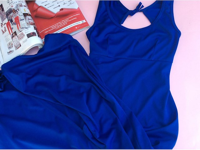 plava duga haljina  Otvorena pozadi Nova Velicina s Po