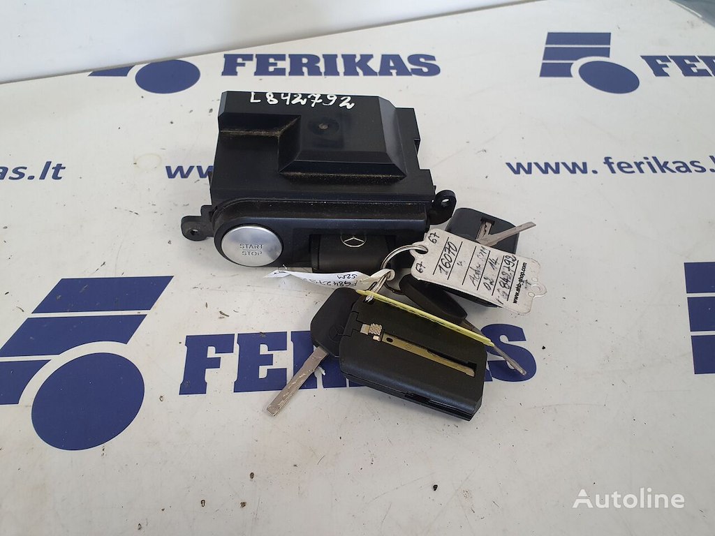 Mercedes-Benz ignition lock with keys A0004464208 brava za paljenje za Mercedes-Benz Actros tegljača