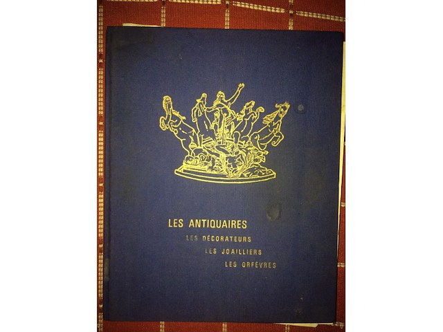 Les Antiquaires