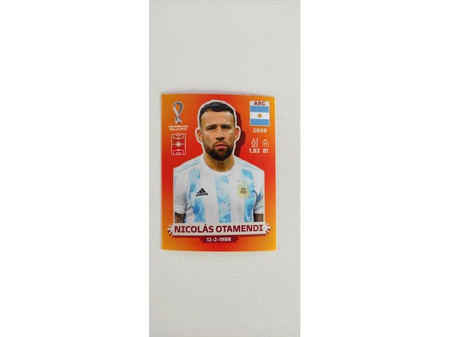 Panini FIFA 2022 Qatar ARG 06