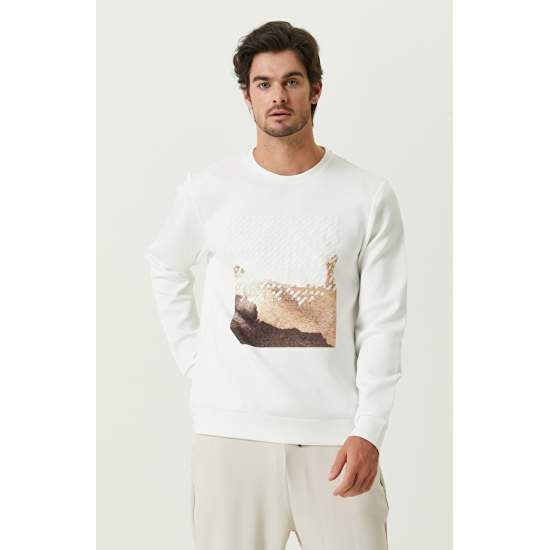 Slim Fit Ecru Printed Sweatshirt