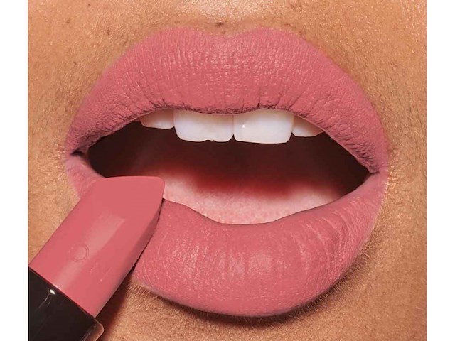 Ultra Matte ruž za usne - Pink Passion by Avon