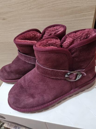 Kratke ugg