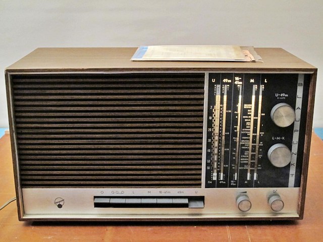 Blaupunkt Nizza lampaski radio