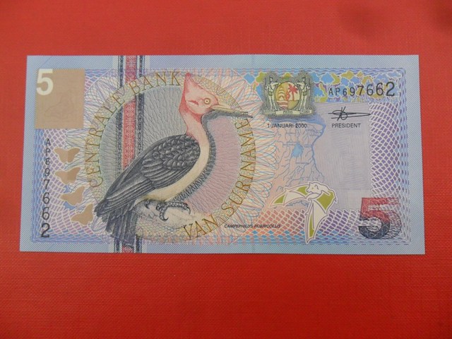 Suriname 5 Gulden 2000, P7825