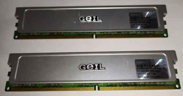 GeIL Ultra 2x2GB DDR2 800MHz CL6