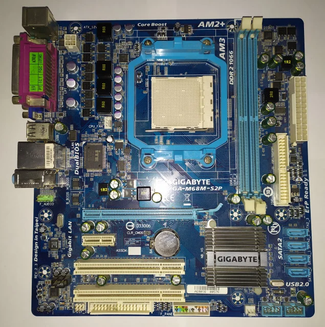 Gigabyte GA-M68M-S2P AM2+/AM3 (REV. 2.3)