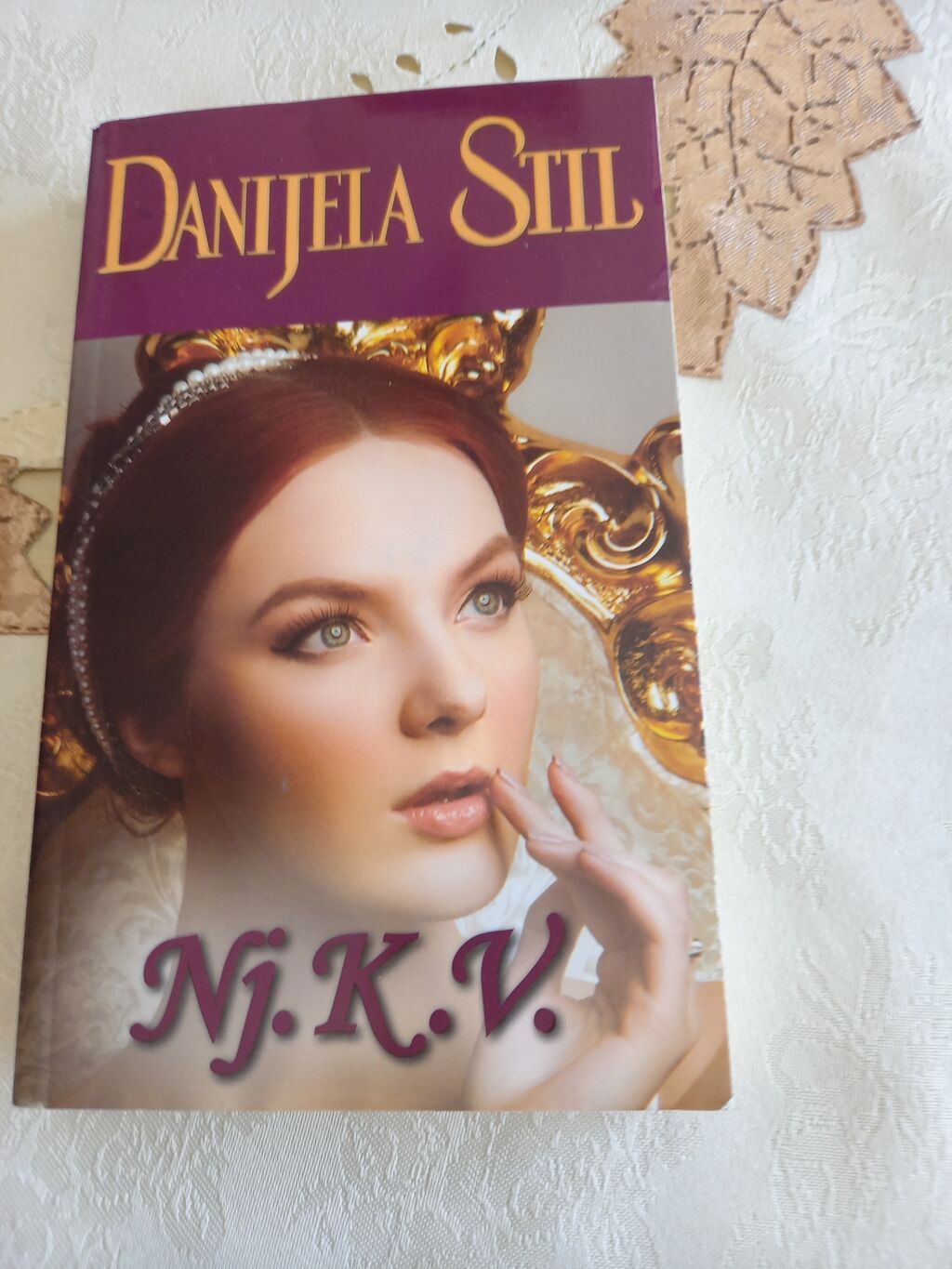 Danijela Stil nova, nekoriscena knjiga NJ.K.V