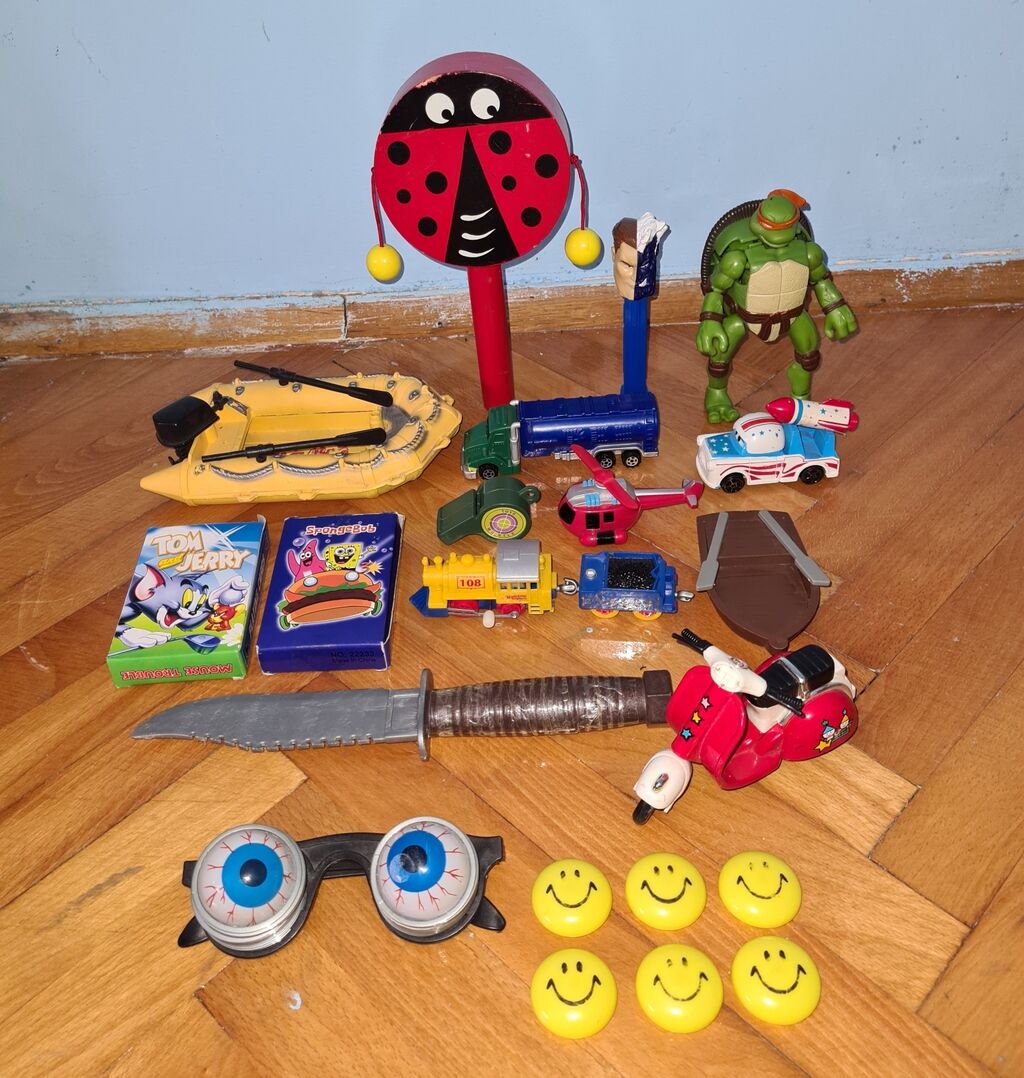 Razne igračke za decu dobro očuvane sve se prodaju po fiksnoj ceni, ne