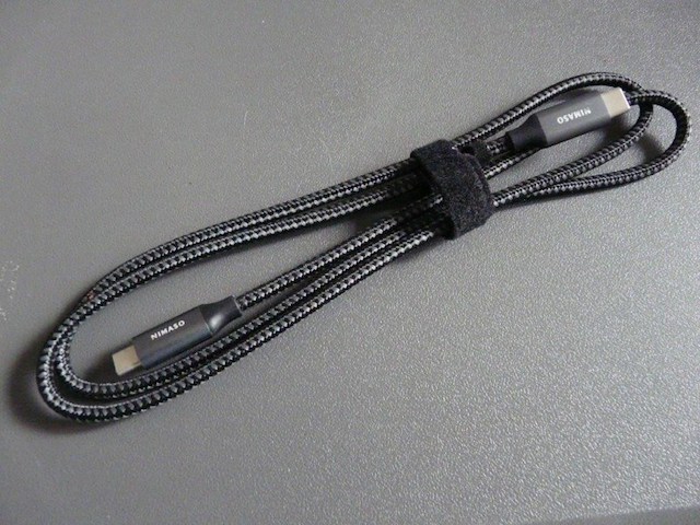 USB-C to USB-C kabl za telefone, tablete i računare