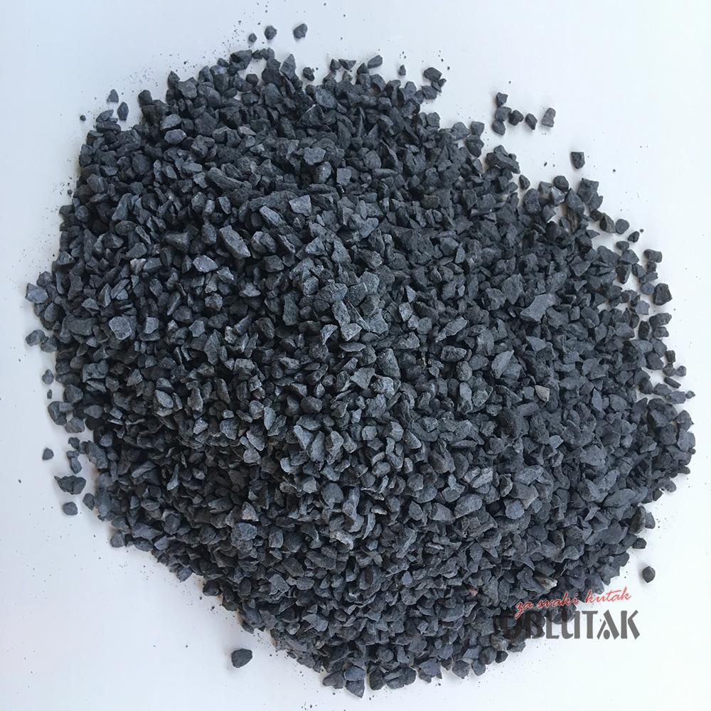 Granulat Crni 2-4mm