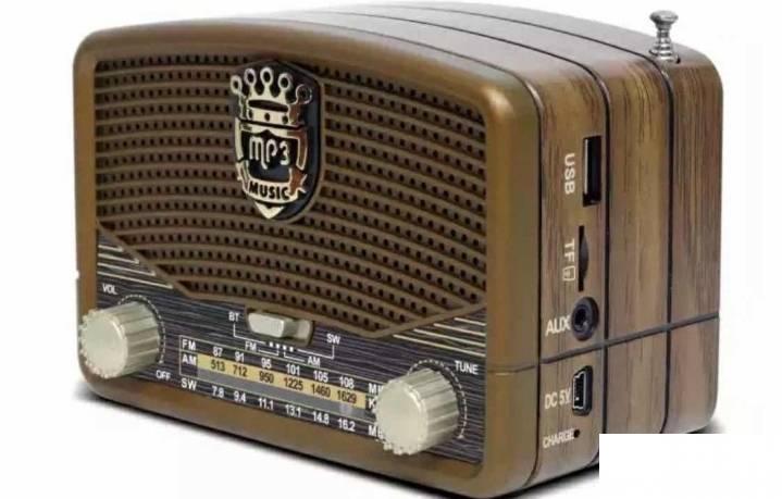 Retro radio MK – 619BT – Tranzistor na baterije i struju – Retro radio MK – 619BT – Tranzistor na baterije i struju