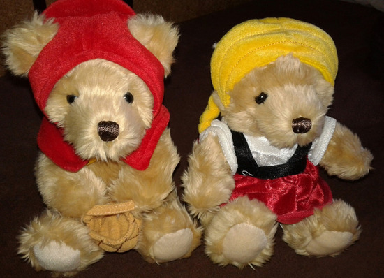 Medvedići Crvenkapa i Zlatokosa