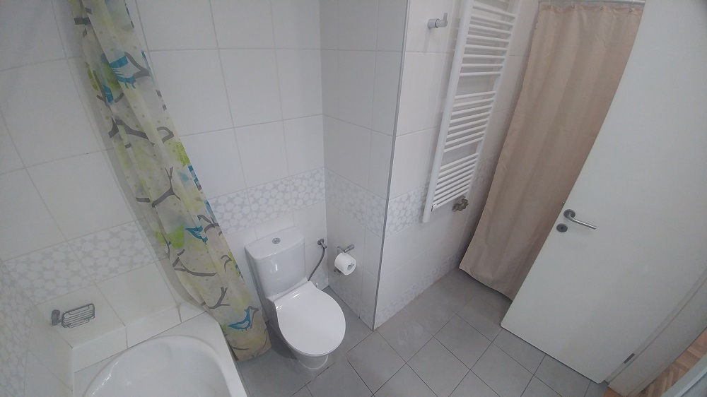 APARTMAN KAMENI