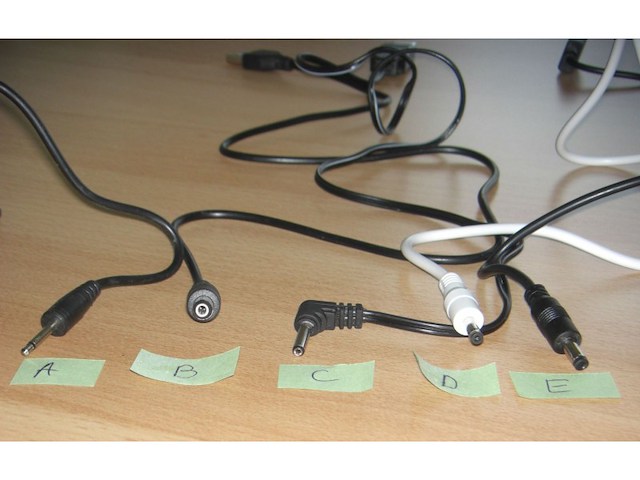 USB naponski kabl - više tipova - 200 din komad