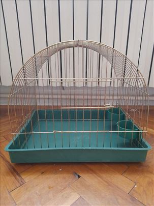 Očuvan kavez za papagaje
