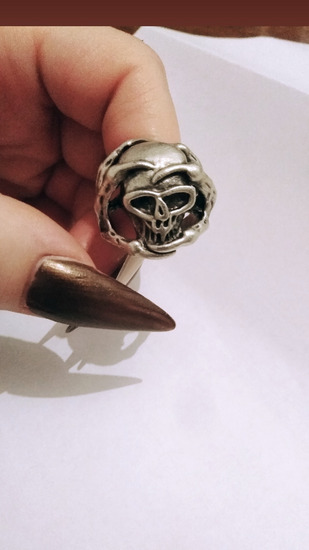 Snižen Skull ring unisex