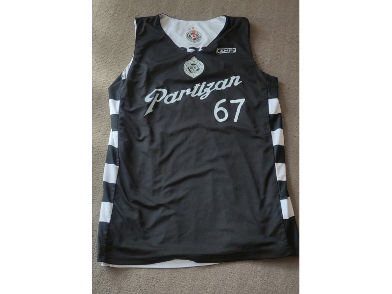 Krupanj,Jazak 27 kamp original dres Partizan Košarka