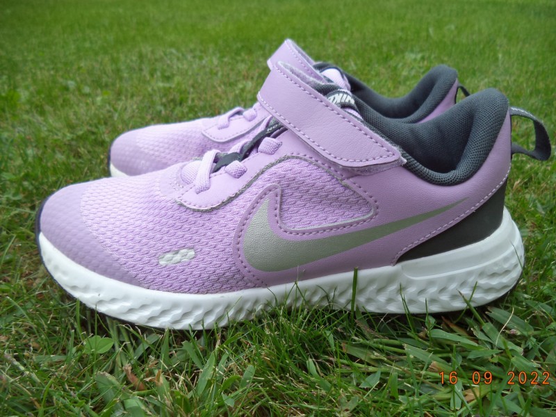 NIKE patike broj 32 - 20cm