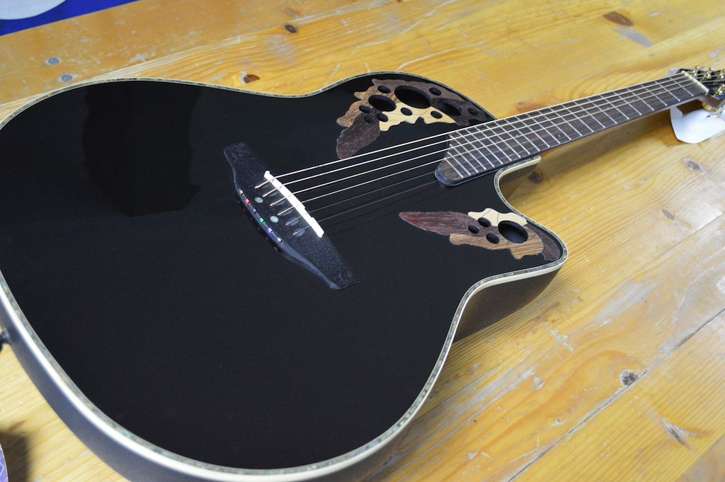 Ovation Pinnacle Deluxe CU-247