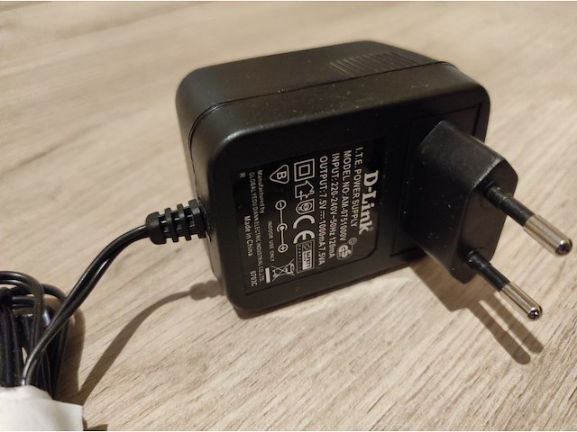 D-Link  AM-0751000V adapter