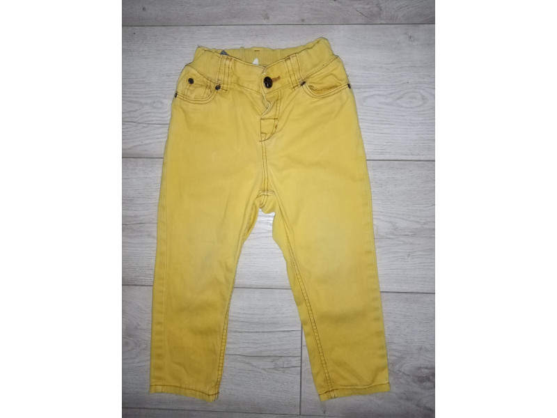 H&M pantalobe, vel.92