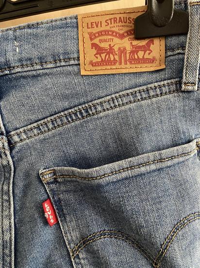 Levis farmerke *NOVO*