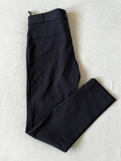 BA&GY tamnoplave poslovne pantalone M