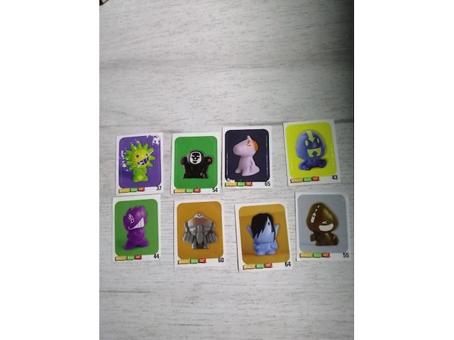 Sličice GoGos Crazy Bones - 8 komada