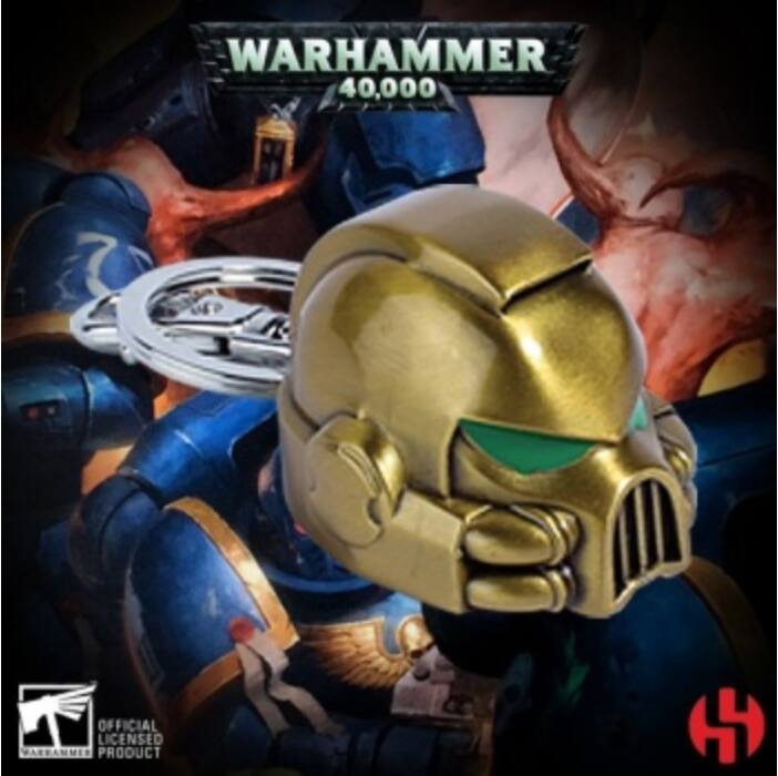 Warhammer 40K Metal Keychain Space Marine MKVII Helmet Gold