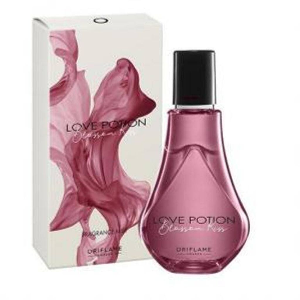 Love Potion Blossom Kiss od Oriflame je cvjetni voćni miris za žene