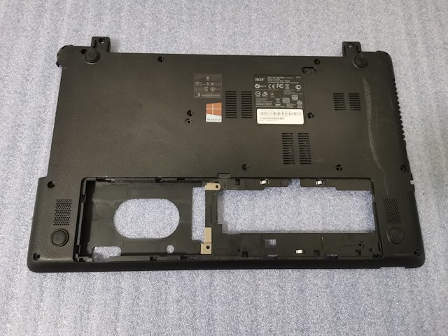 Donji deo kucista za Acer Aspire E1-572