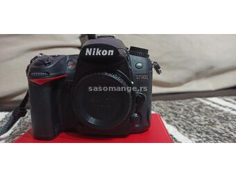 Nikon D7000 fotoaparat sa 33k okidanja u odlicnom stanju