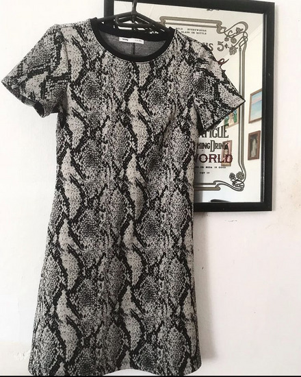 snake print haljina