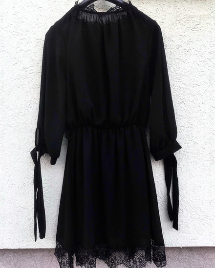 goth haljina