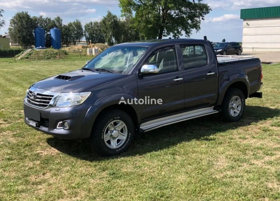 Toyota Hilux 4x4 pick up (LHD) terenac