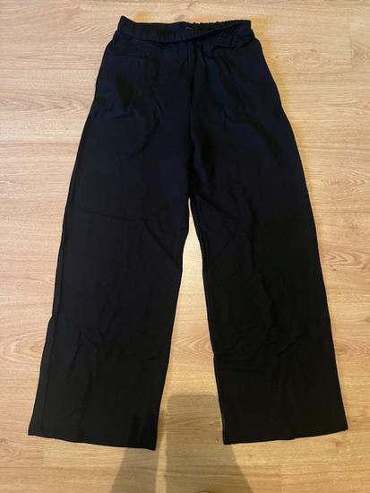 ZARA siroke pantalone