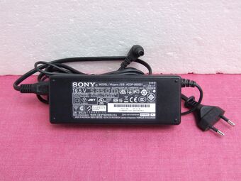 Sony adapter 19.5V 3.05A ORIGINAL za TV + GARANCIJA!