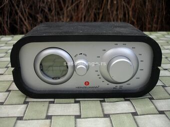 KIENZLE SR-05 br.2 - stoni radio sat-budilnik