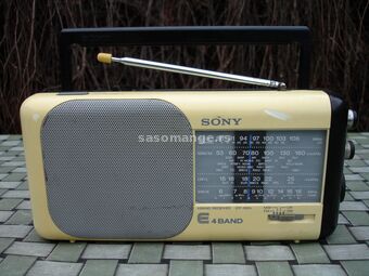 SONY ICF-860L - kvalitetan radio tranzistor