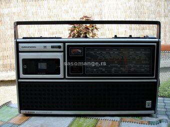 GRUNDIG C-6500 - radio kasetofon iz 1978.