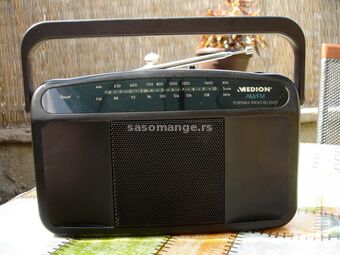 MEDION MD-7604 - nemački radio trnzistor