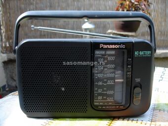 PANASONIC RF-504 - odličan radio tranzistor