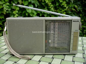 PHILIPS D2825 Compas - kvalitetni radio prijemnik iz 1986.