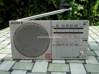 SONY ICF-15 - odličan radio tranzistor
