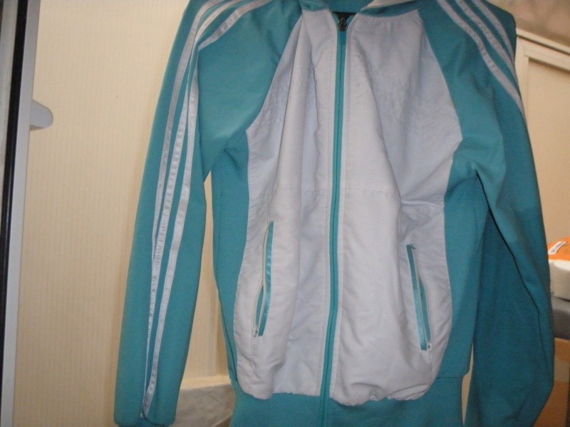 ADIDAS=ODLICNA TRENERKA VEL M 38