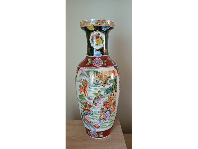 Kineska Vaza od Porcelana Ručno Slikana Velika
