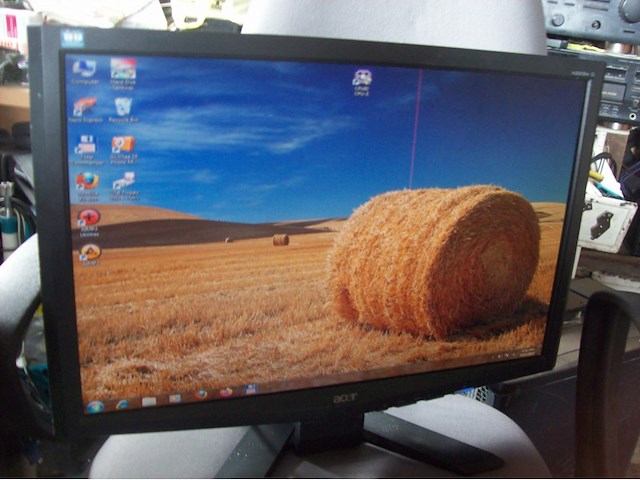 Acer monitor X223W Q